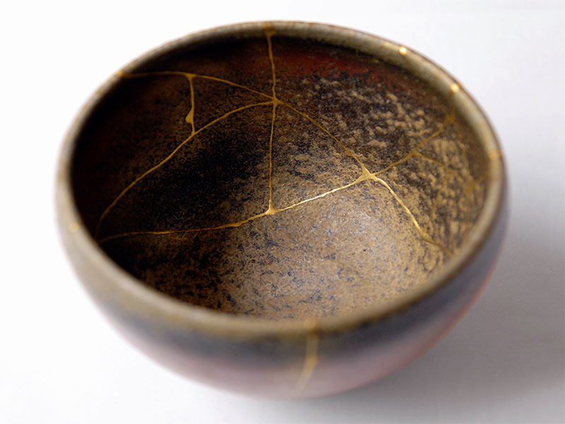 Il Kintsugi, un insegnamento sul dolore – Le Vie della Saggezza